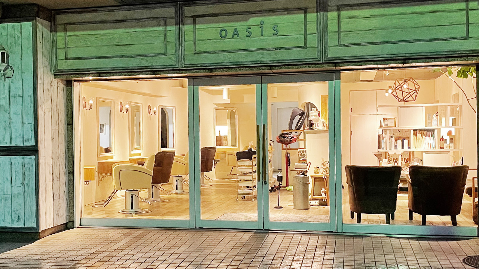 ABOUT ｜ 広島市中区土橋駅の美容室 OASIS HAIR DESIGN / オアシス